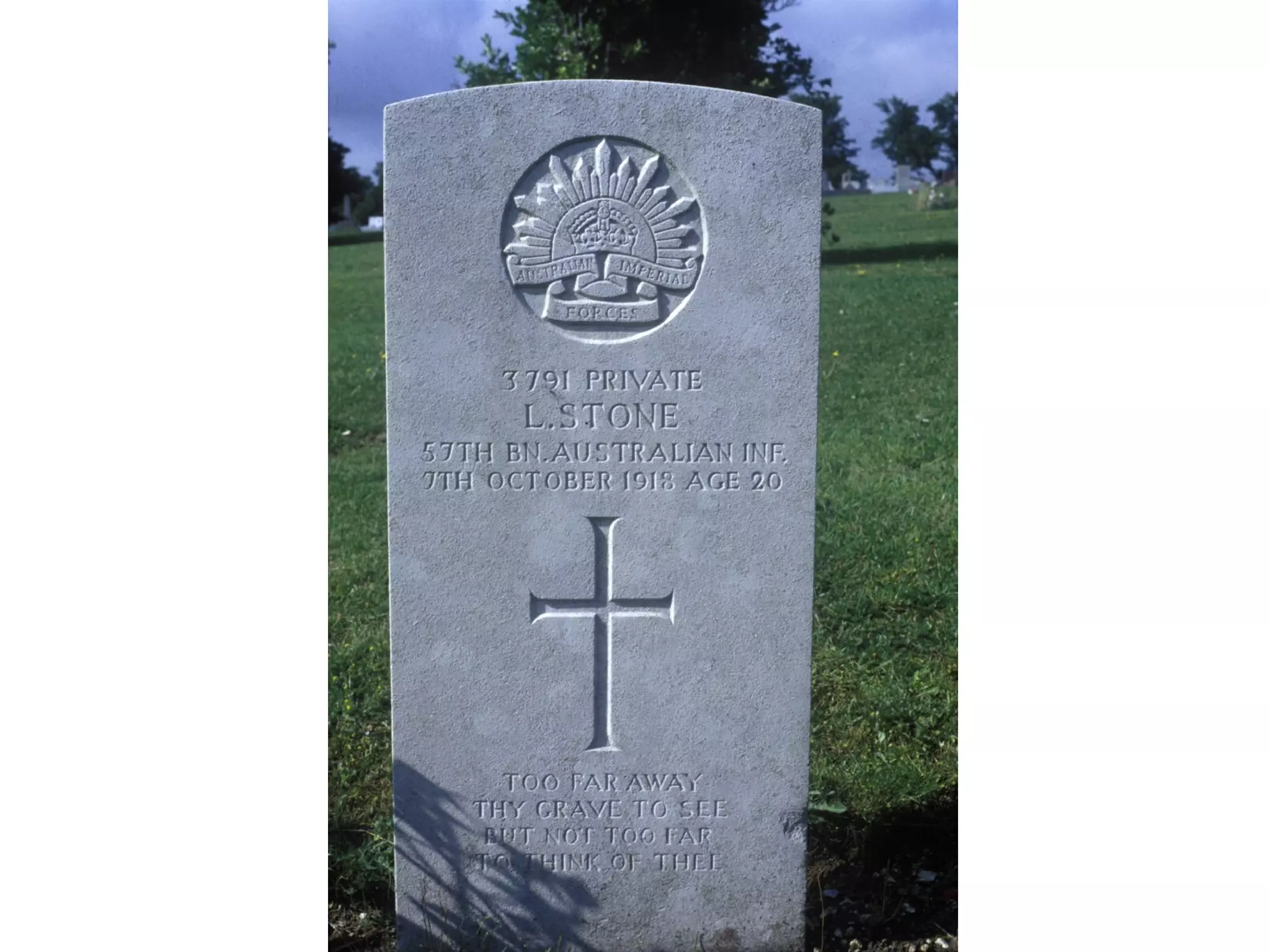 The Visual Culture of Remembrance - Catherine Moriarty | PPT
