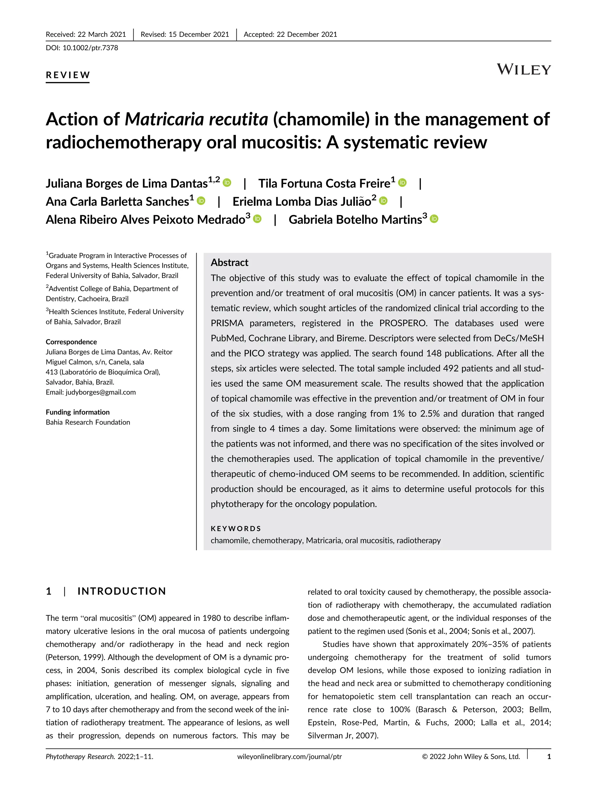 Chamomilla (Matricaria recutita ) radiochemotherapy oral mucositis.pdf