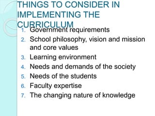 CHAPTER-5-CURRICULUM-IMPLEMENTATION (1).pptx
