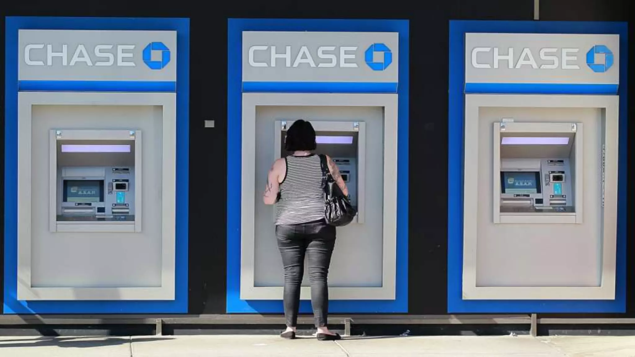 Chase SWOT Analysis | PPT
