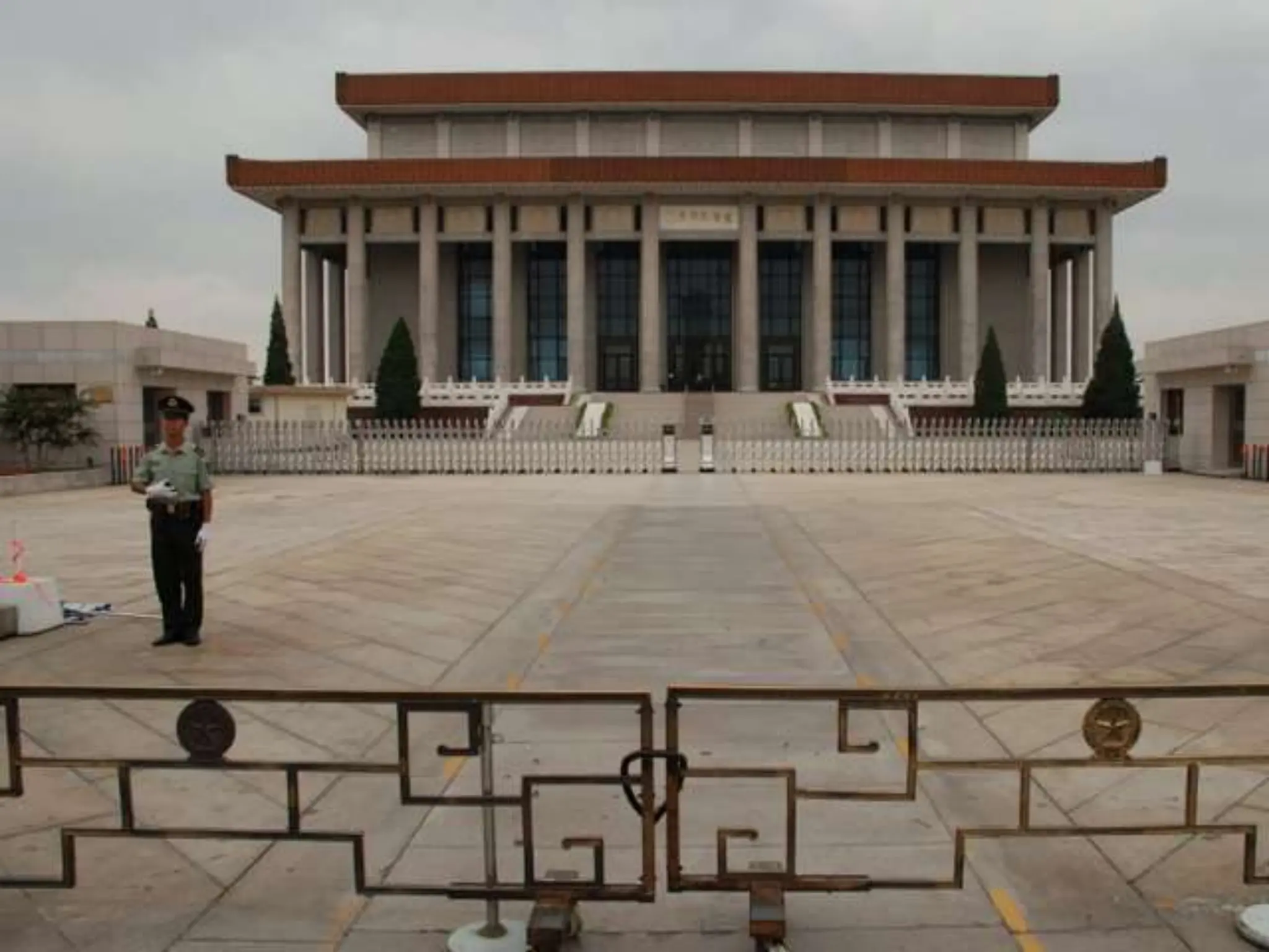 China - Deng Xiaoping and Tiananmen Square.ppt