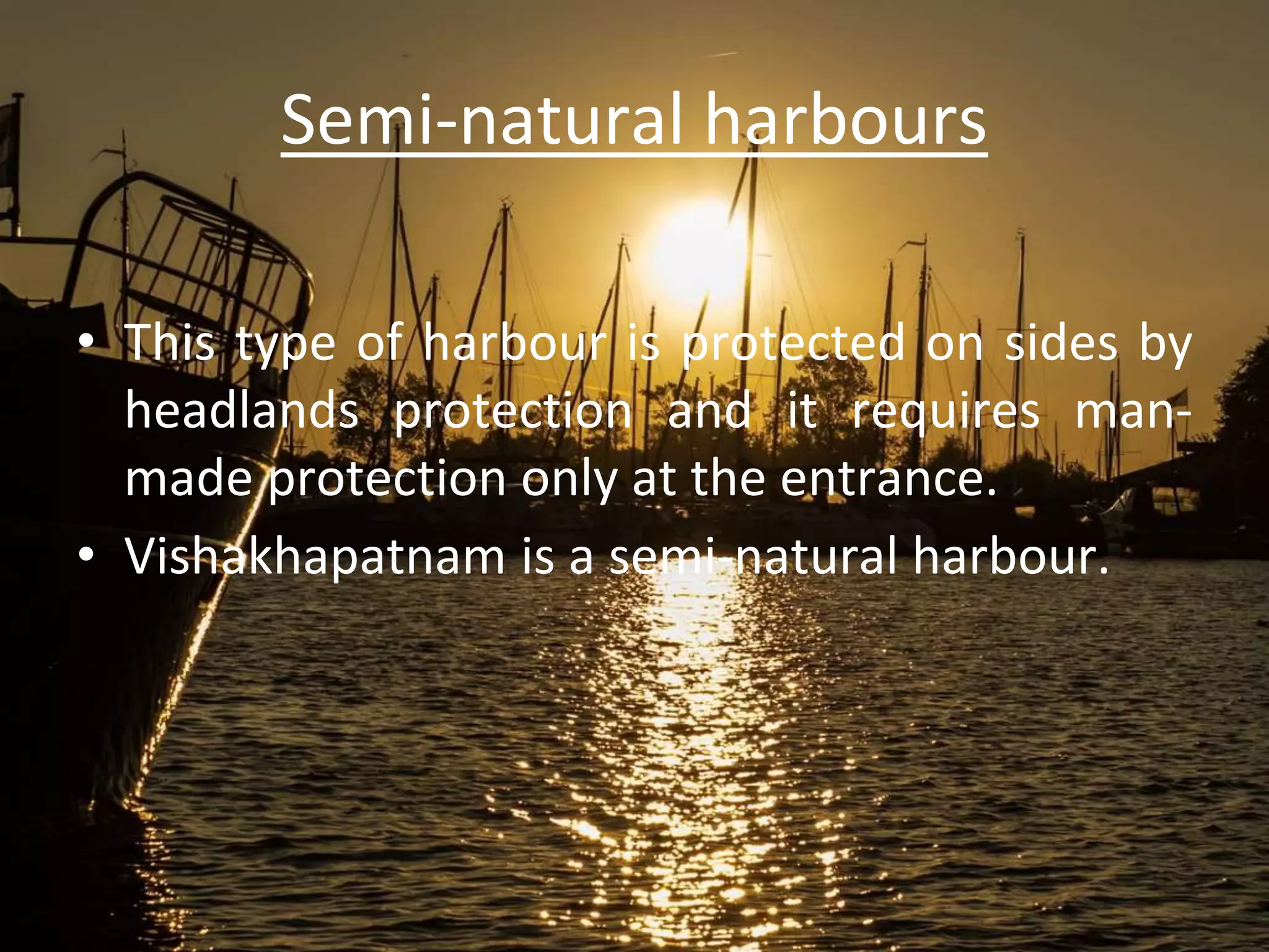Classification of port and harbour ppt.pptx