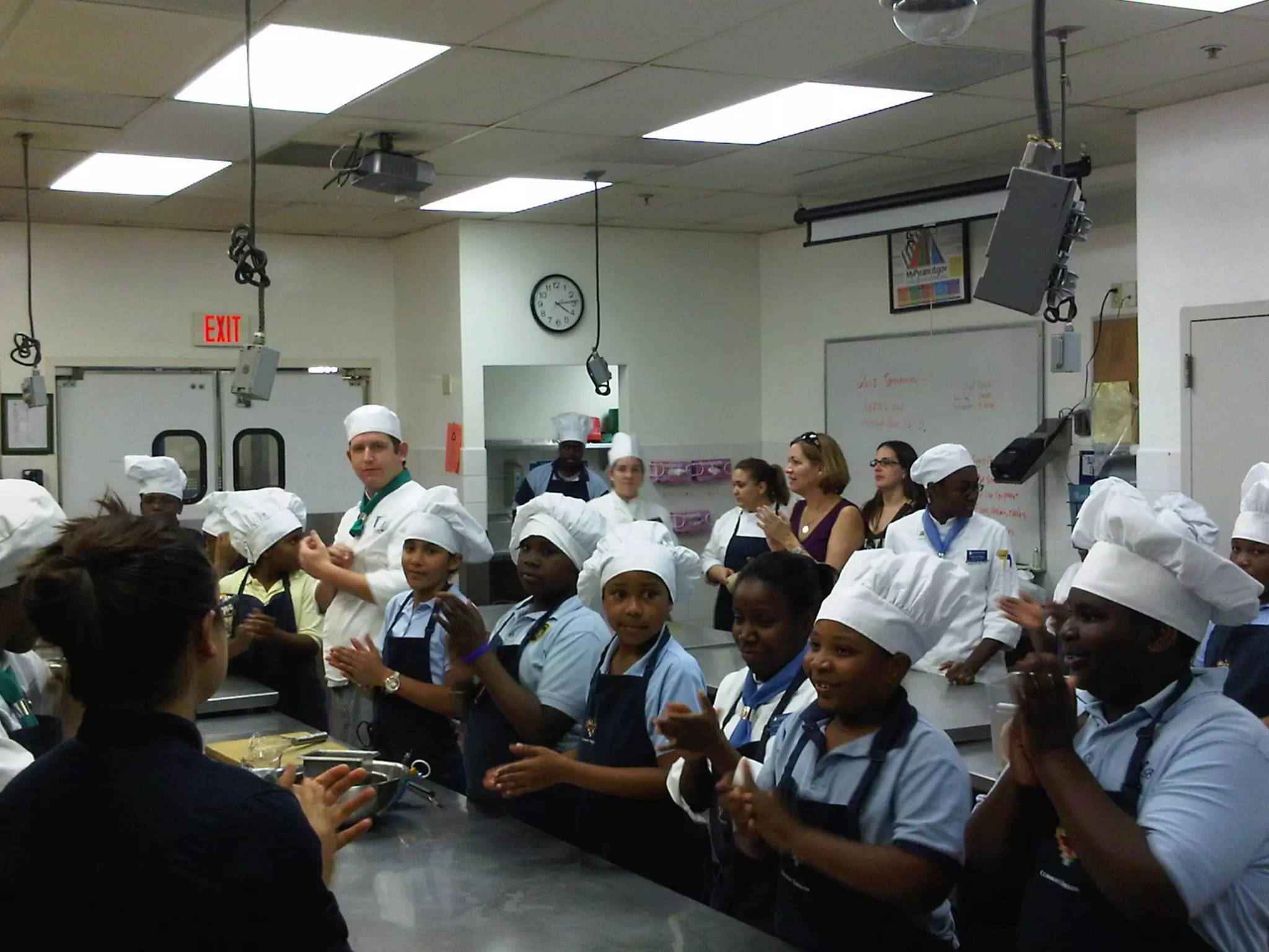 Common Threads Slide Show | PPT