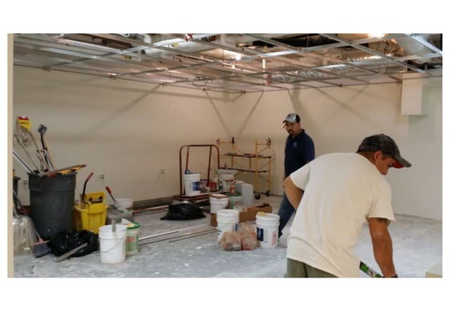 Computer lab Under Construction | PPTX