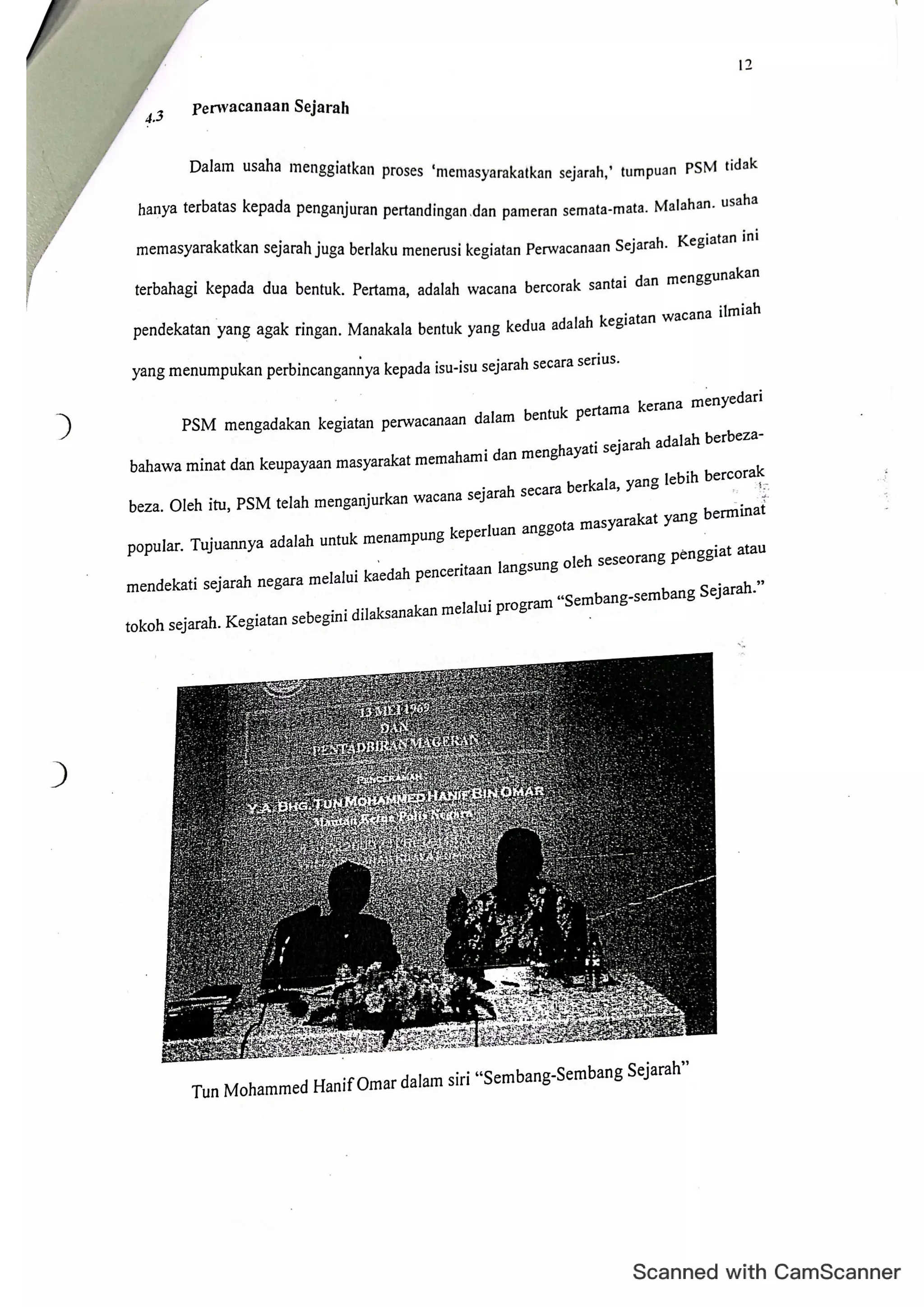 Contoh Esei ilmiah KK Sej.pdf