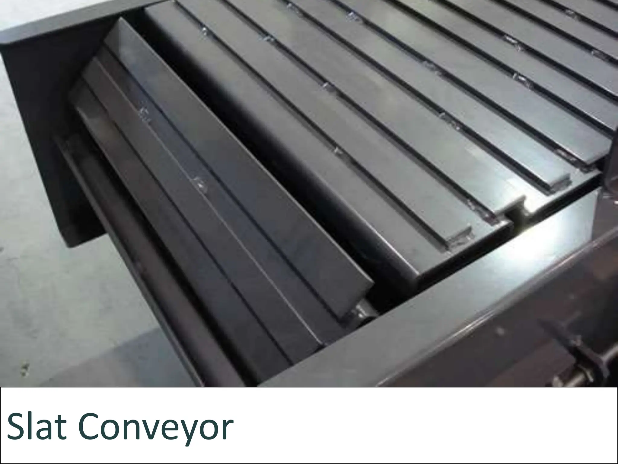 conveyors with its types (upto advantages of belt conveyor).pdf