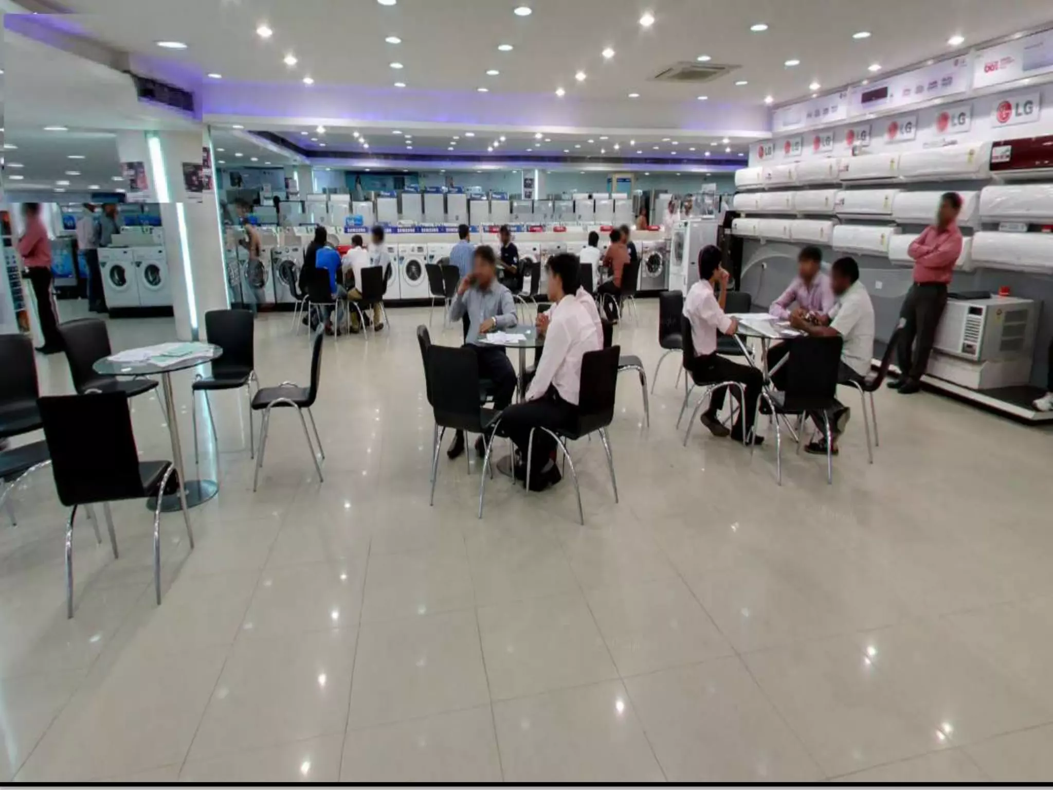 Retail Electronic store management | PPTX