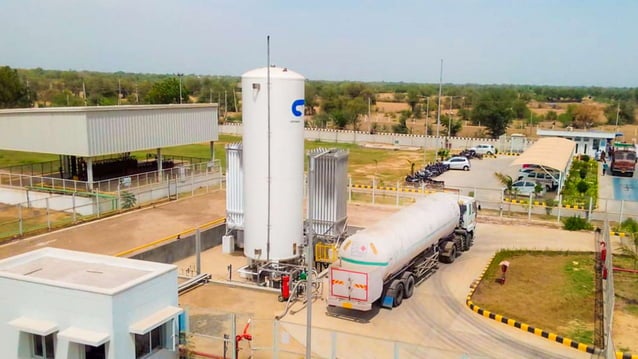 Cryogas industries provide complete cryogenic, lng & industral gas | PPT