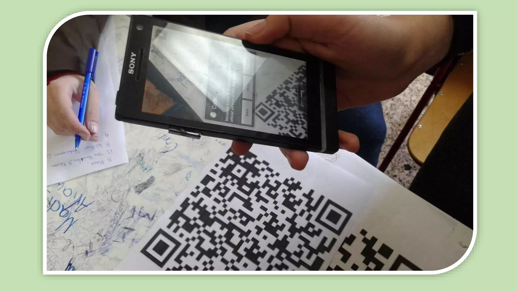 Decoding QR codes | PPT
