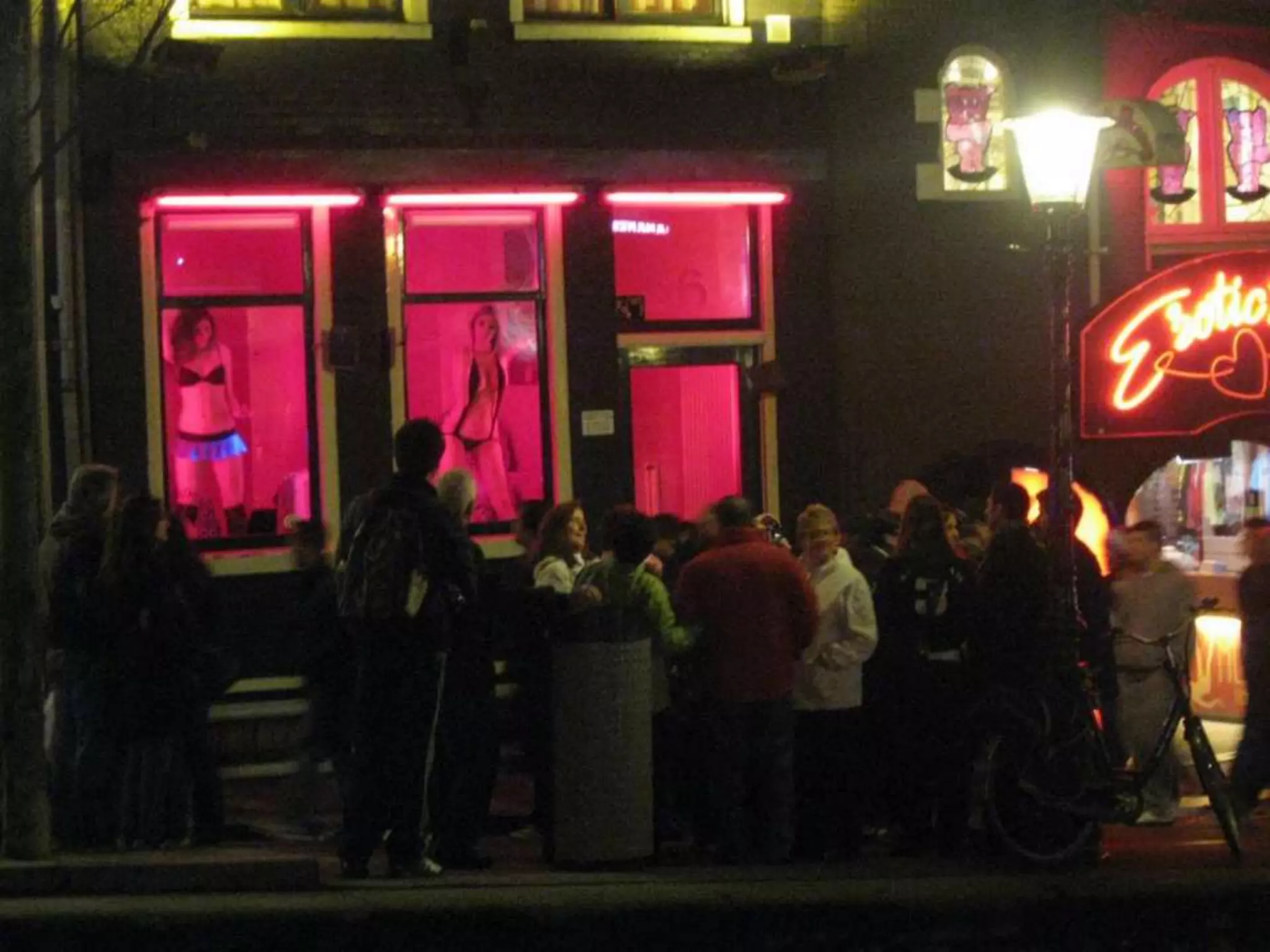 Deep undercover | PPTX