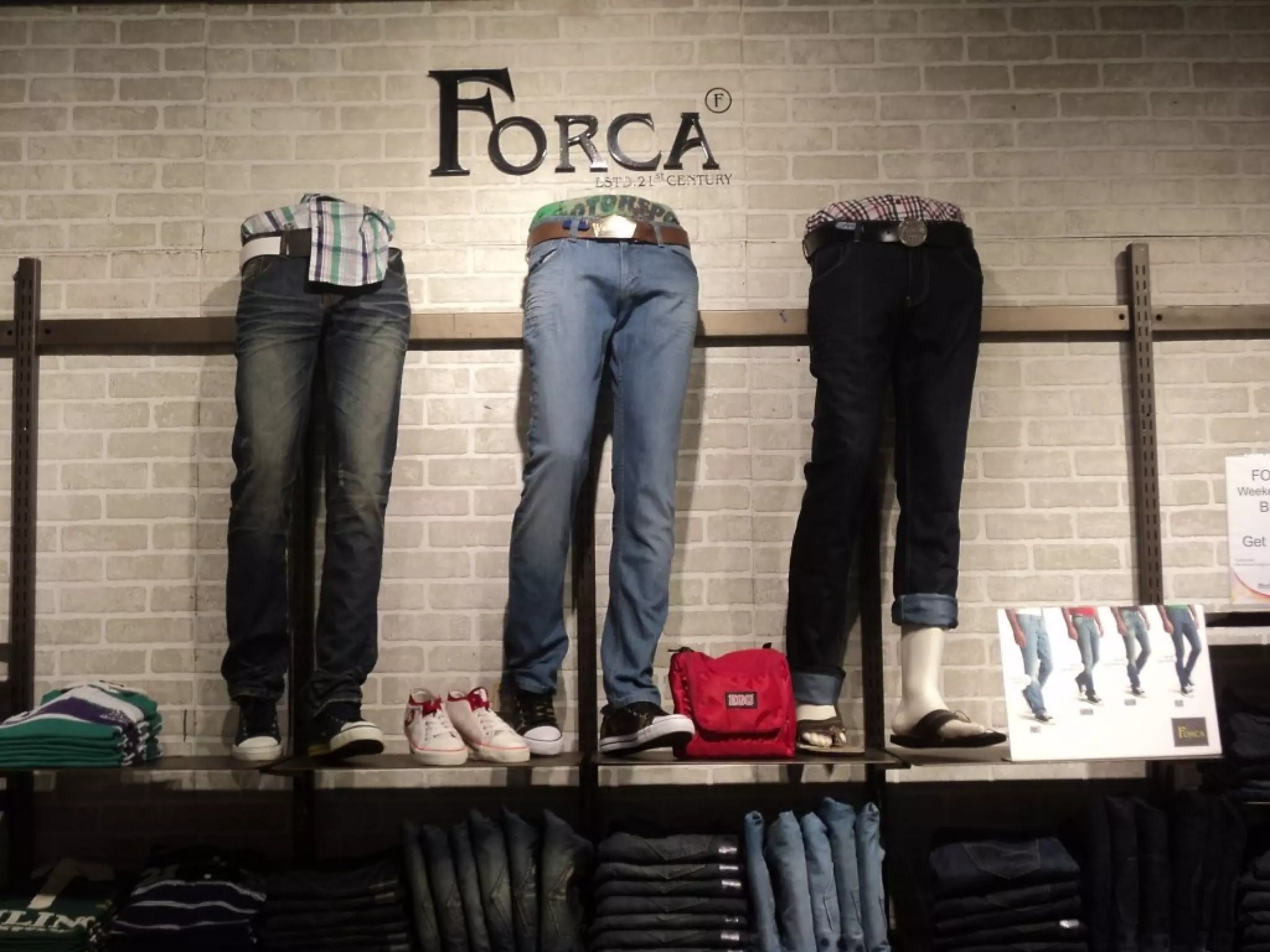 Denim Wall Merchandising | PPT