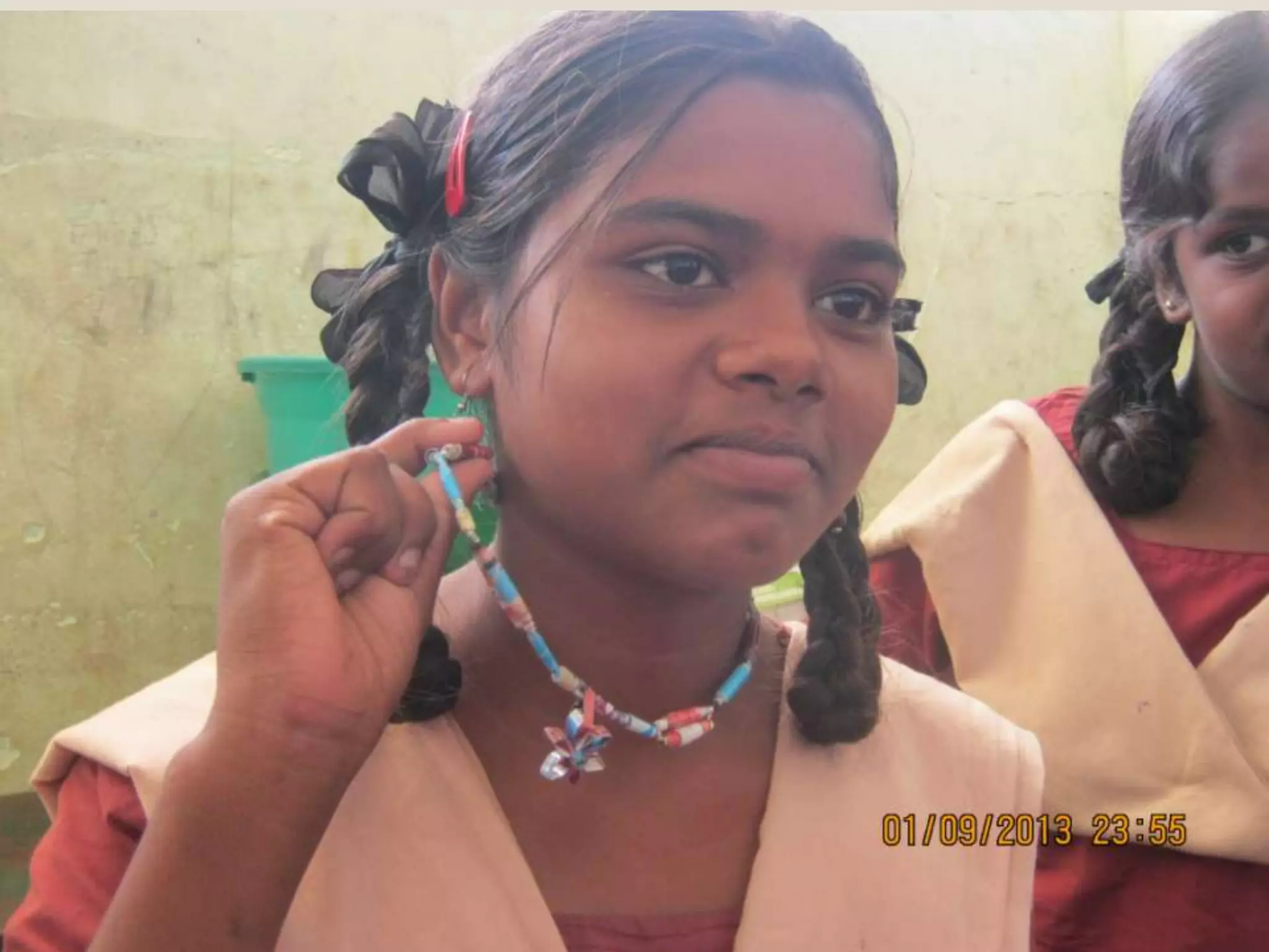 PUMS SENGULAM CRAFT FROM WASTE MRS.BAVANI ,BRTE,PALAYRURAL | PPSX ...