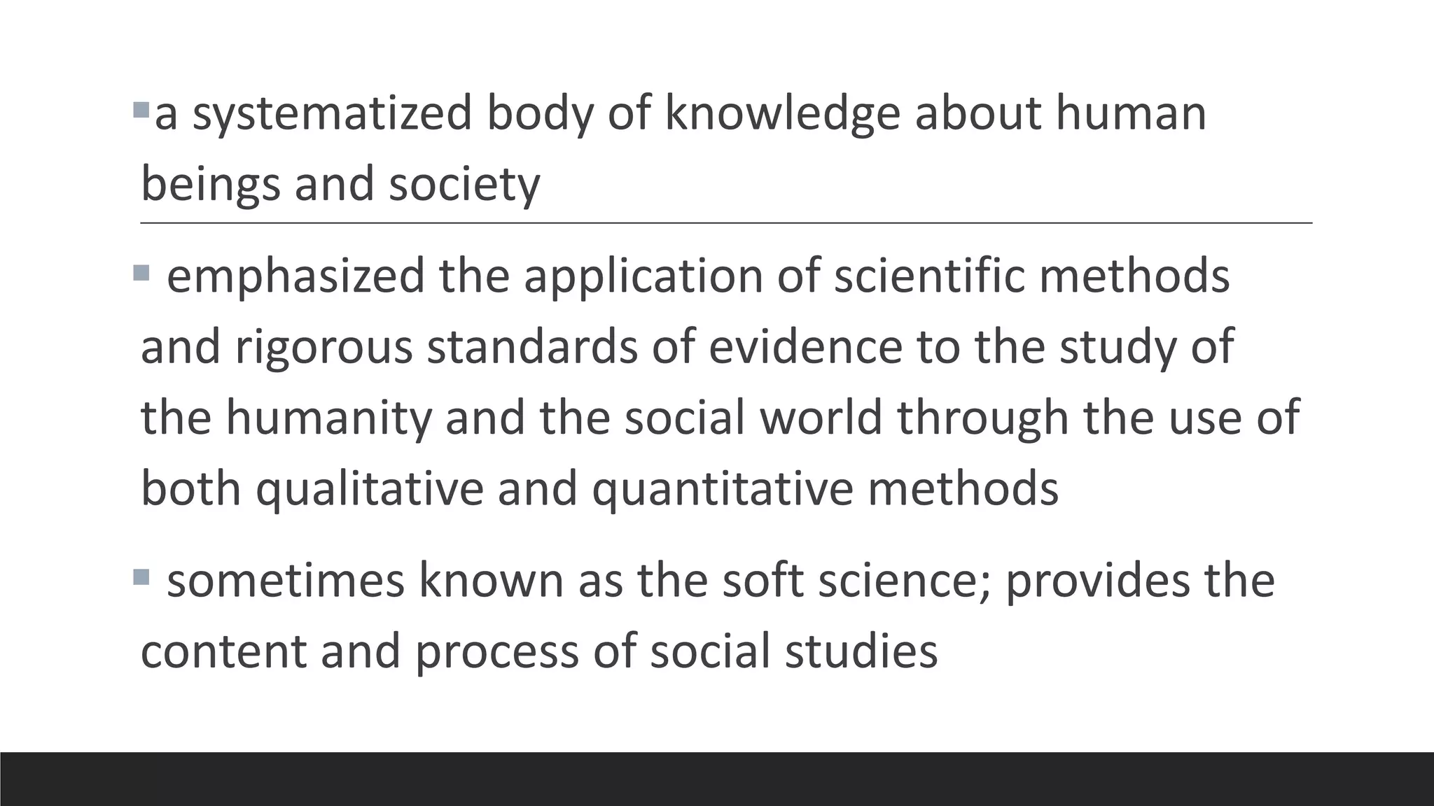 DIFFERENCE BETWEEN SOCIAL STUDIES AND SOCIAL SCIENCE.pptx