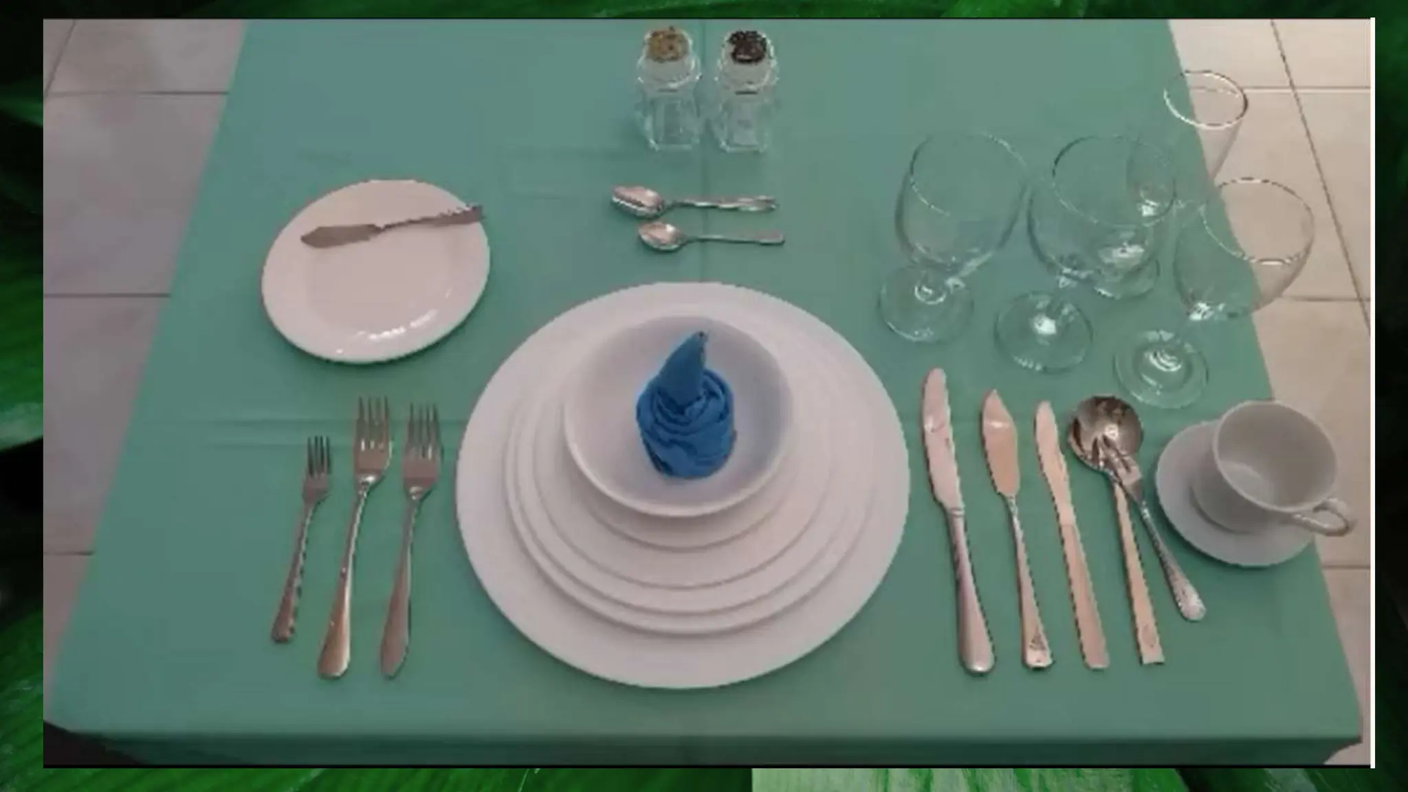 TABLE SET UP AND DIFFERENT TABLE GUIDELINES.pptx