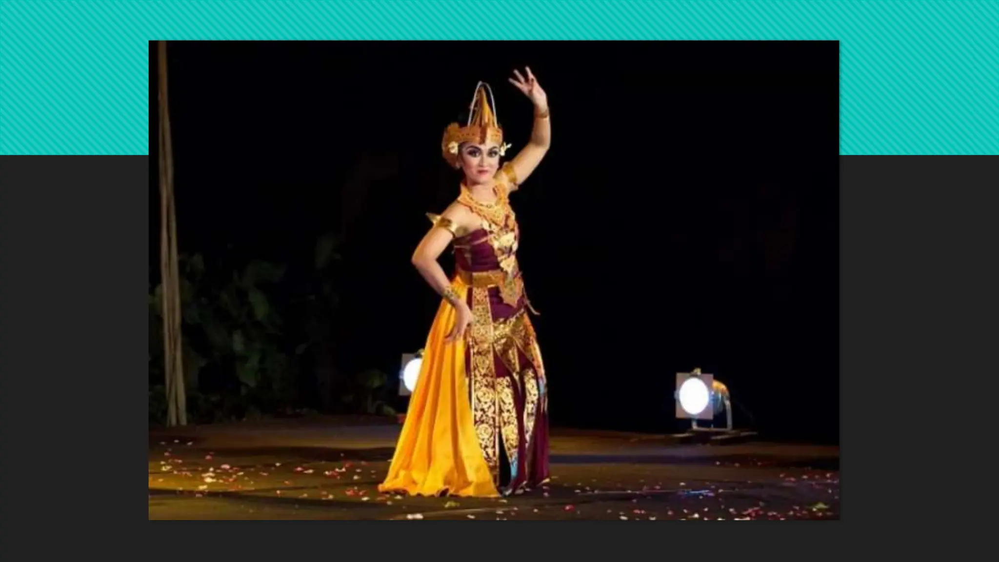 Pola Lantai Tari | PPT