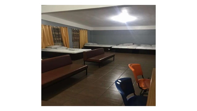 DORMITORY TYPE BEDROOM.pptx