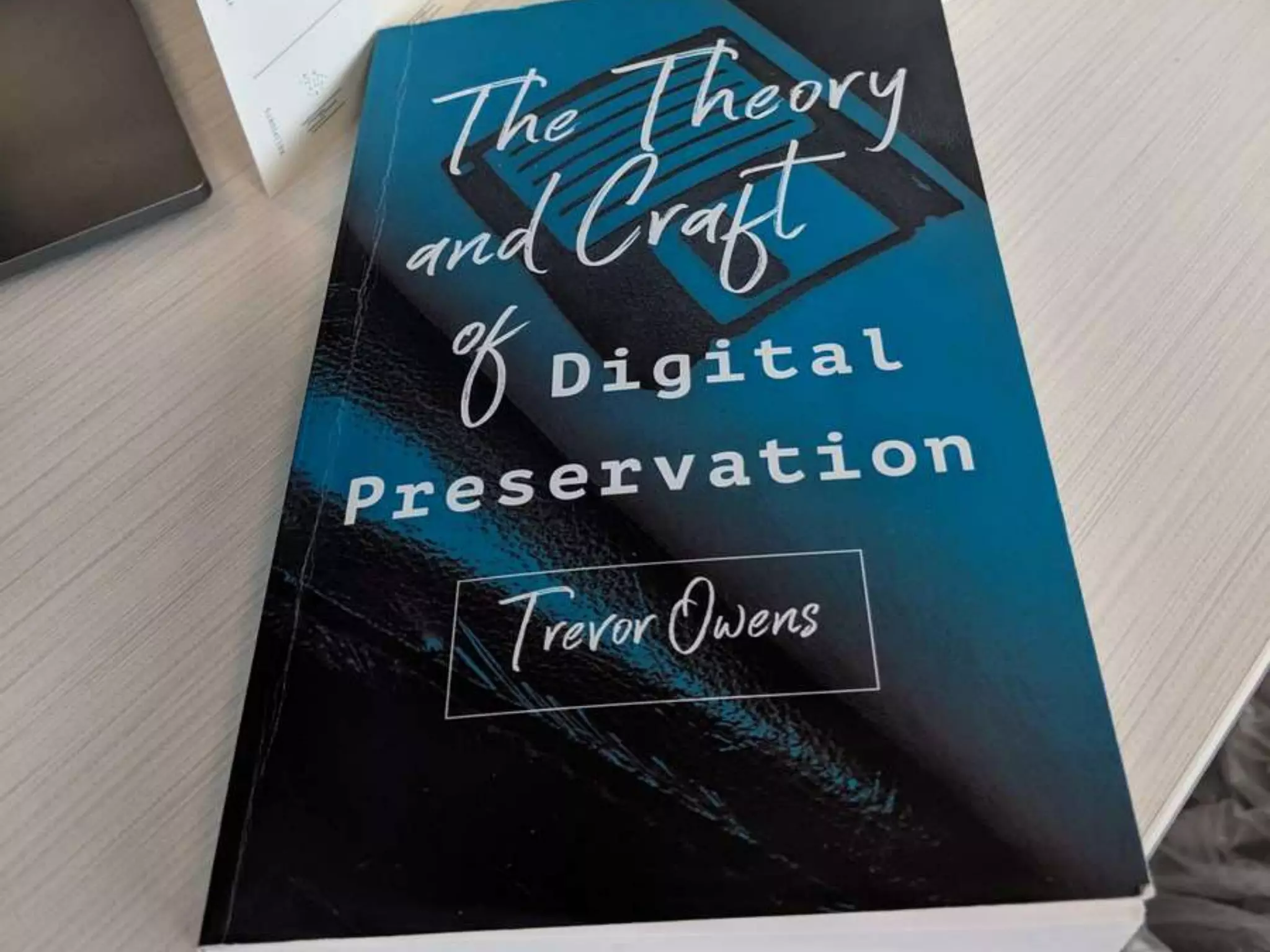 Theory and Craft of Digital Preservation Lightning Talk | PPT