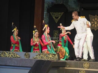 drama-tari-sendra-tari-drama-musikal.pptx