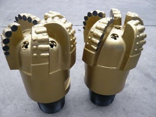 Drilling Bits Lec.pptx Drilling engineering | PPTX