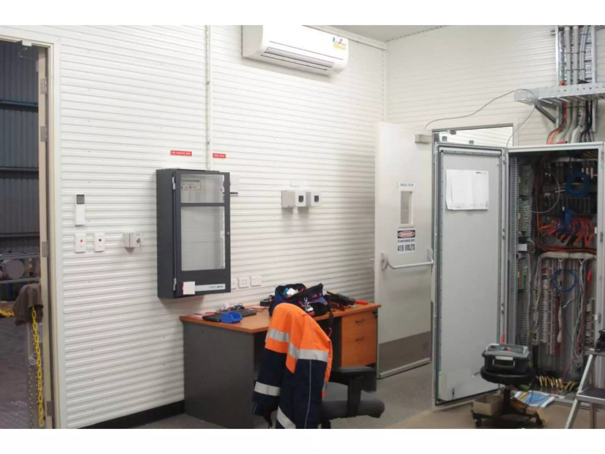 E house solution- Rail Application | PPT