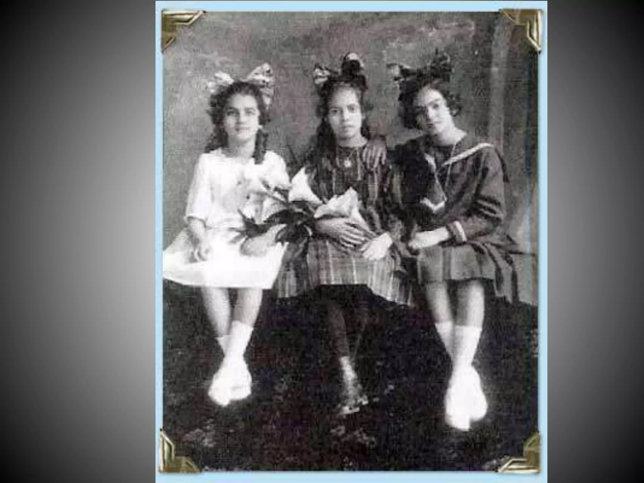 The Incredible Life of Frida Kahlo | PPT