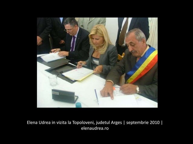 Elena Udrea in vizita de lucru la Topoloveni, Arges | PPTX
