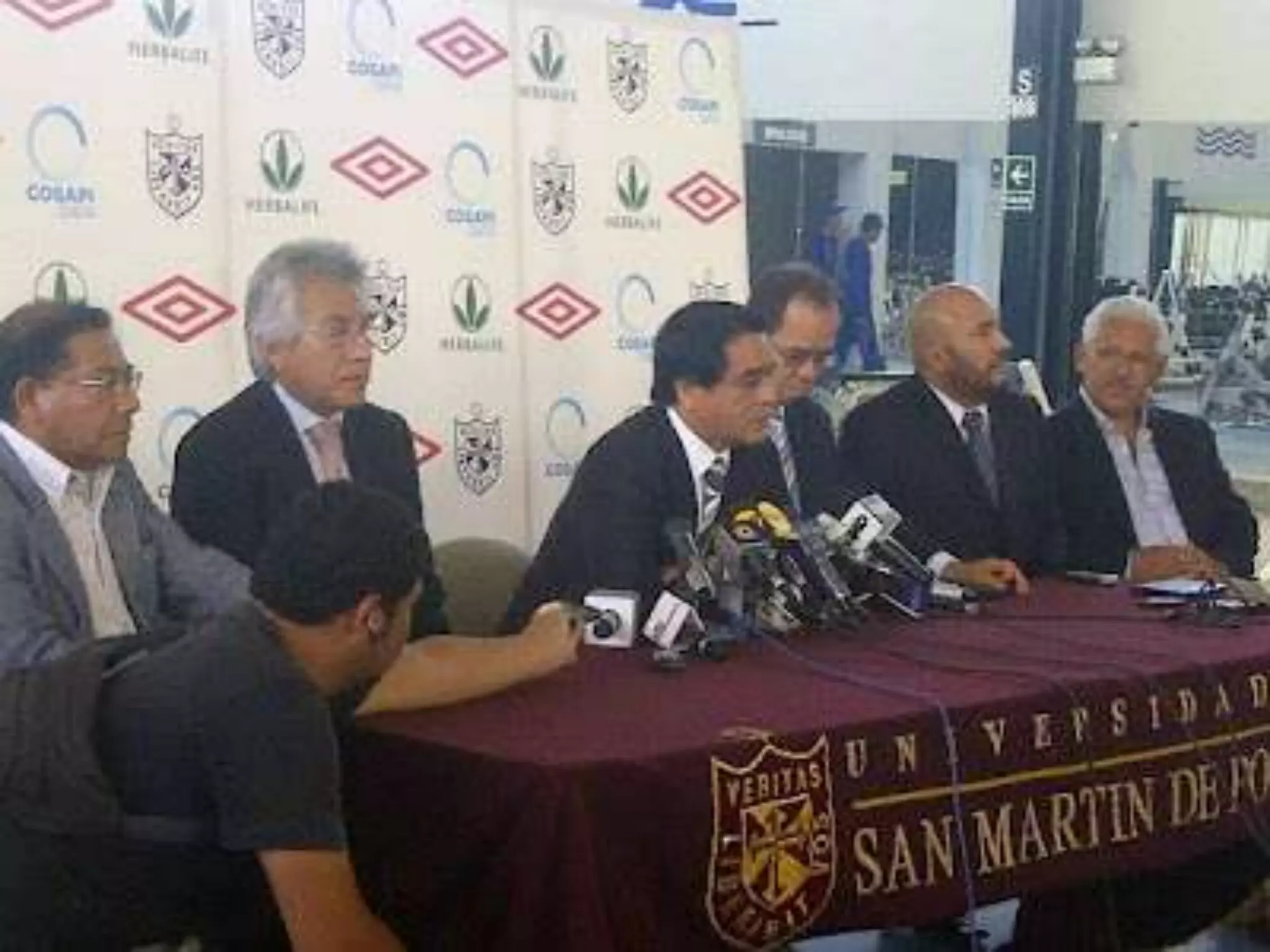 El futbol peruano | PPTX