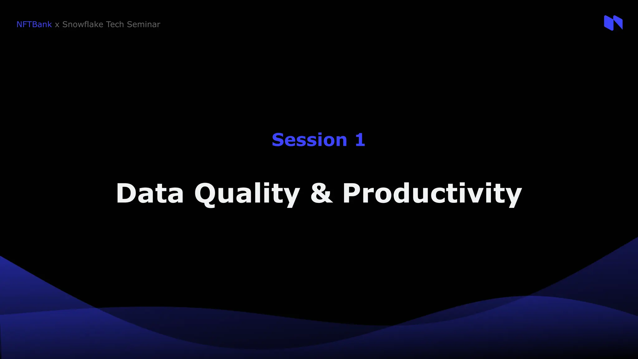 [EN] Building modern data pipeline with Snowflake + DBT + Airflow.pdf