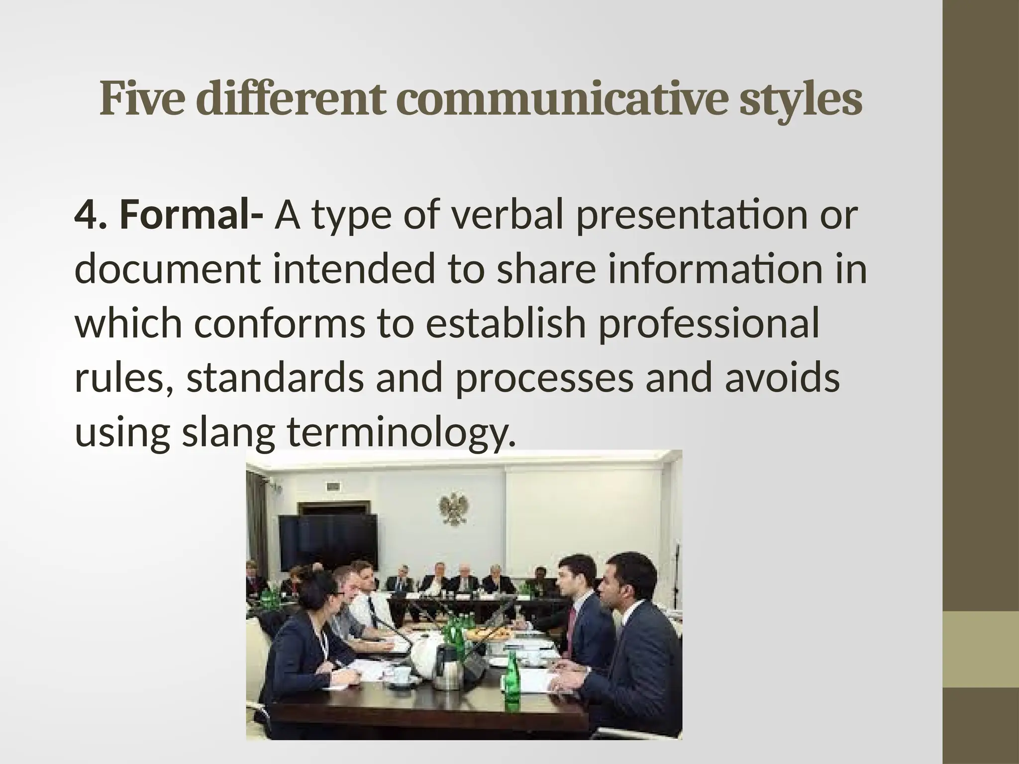 ENGLISH9-COMMUNICATIVE-STYLES122447.pptx