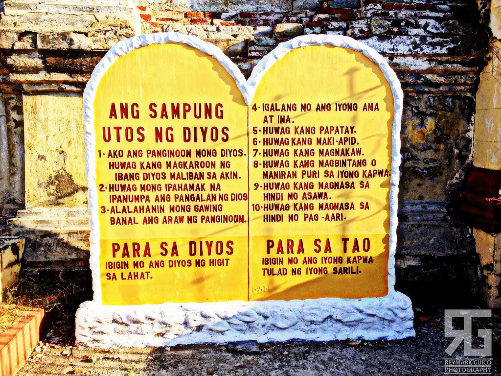 ESP 5 PPT Q4 W4 - Day 1-5 - Naipakikita ang Pasasalamat sa Diyos, Sampung Utos ng Diyos (1).pptx