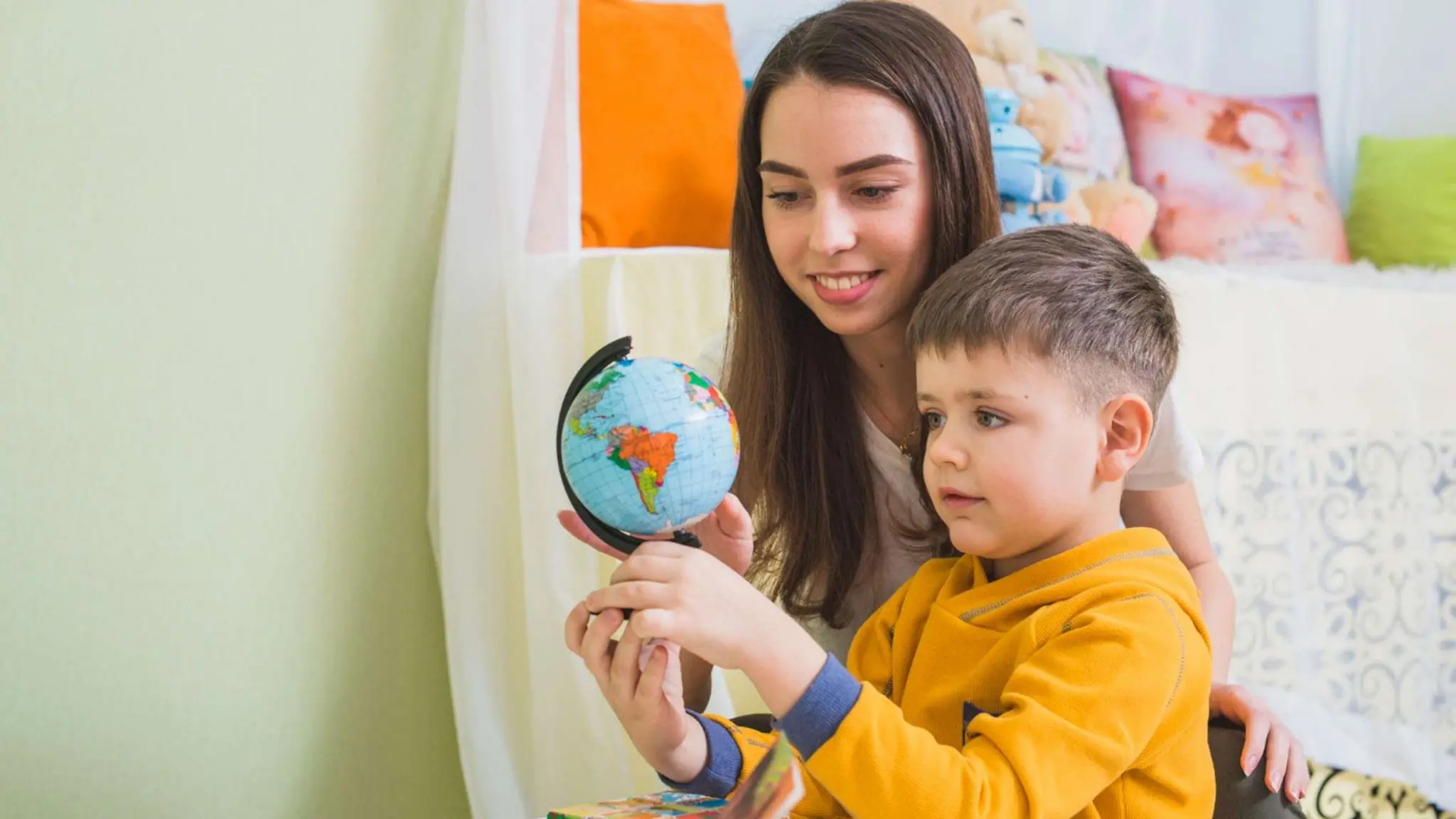 Exploring Early Childhood Education.pptx