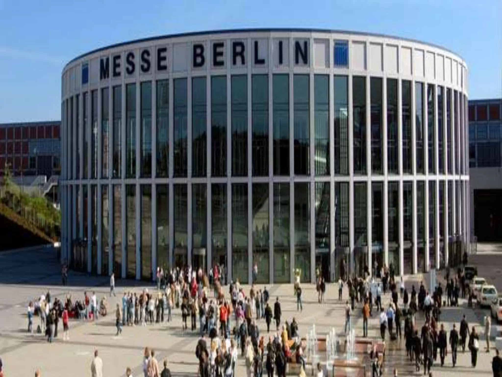 Famous mice destinations of the world 222 | PPTX