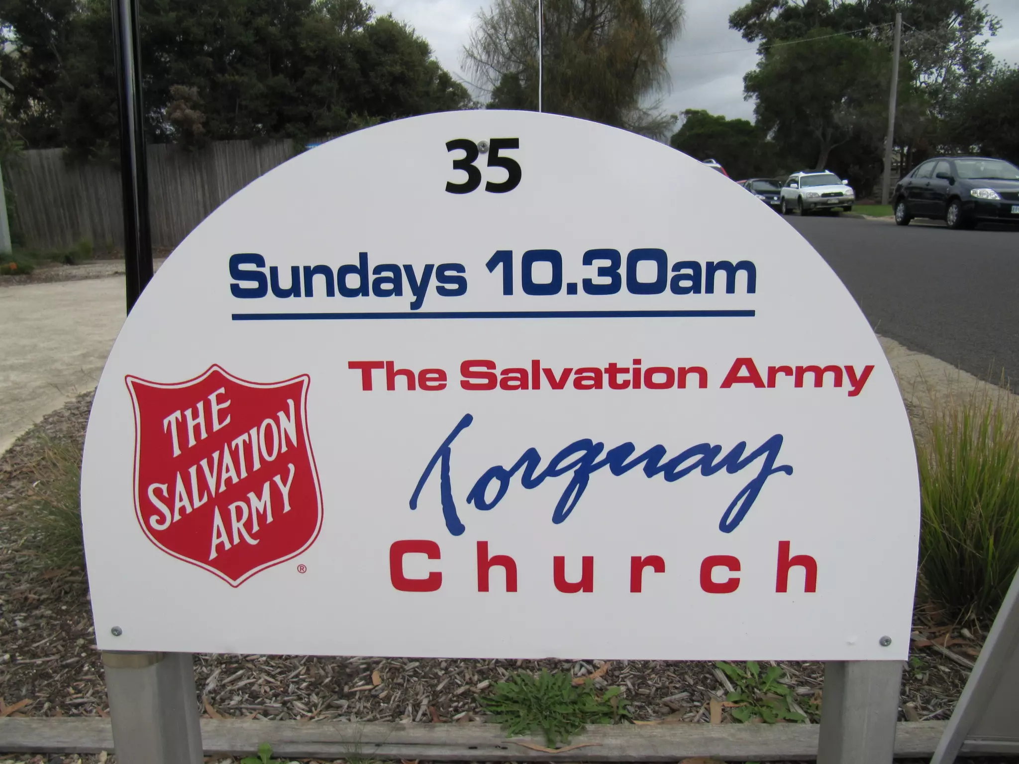 Feature article ppt | PPT