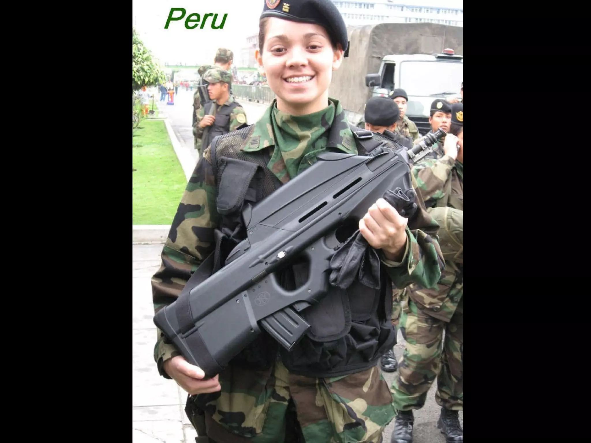 Female soldiers of_the_world | PPS