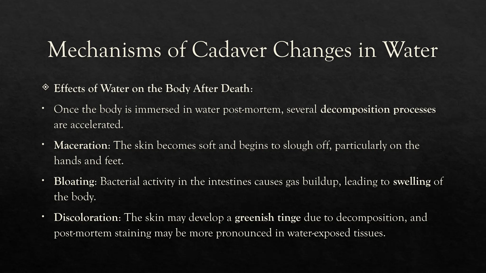 Differential diagnosis between Drowning Vs Retention of cadaver in ...