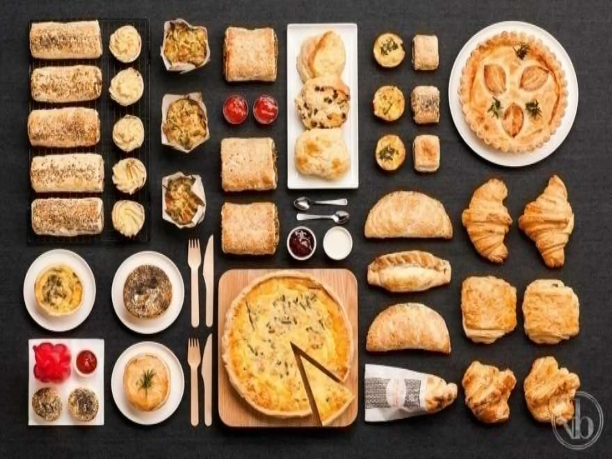 French Classical Menu for food and beverage.pptx