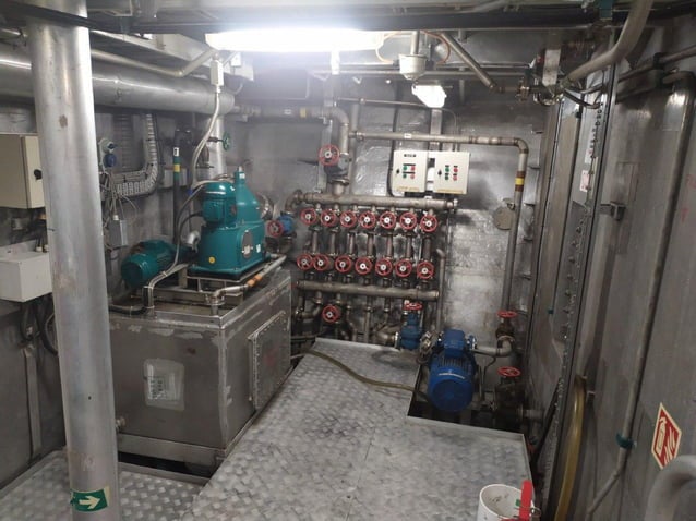 fast support intervention vessel_Malaysia.pdf