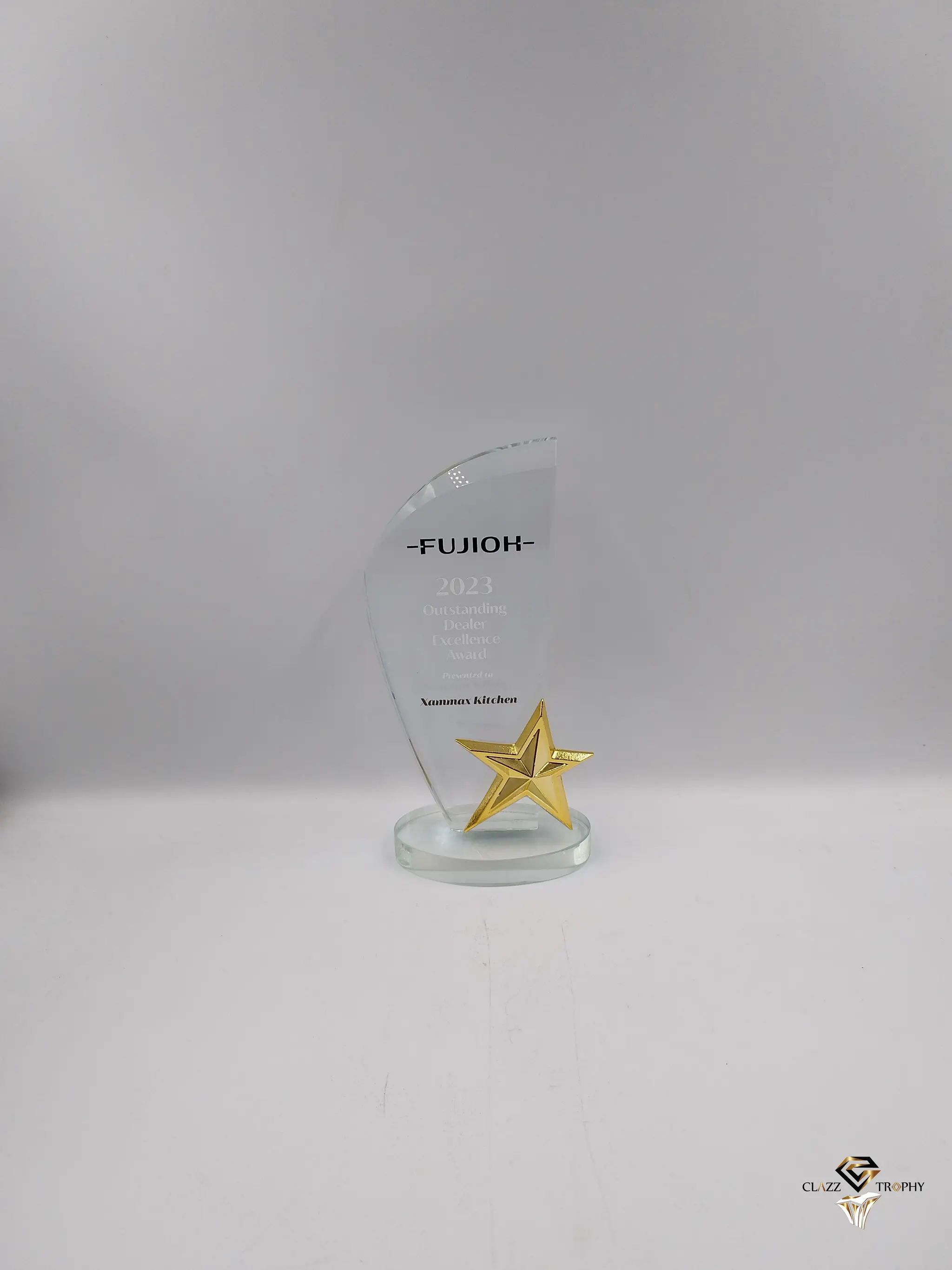 Fujioh Outstanding Golden Star Crystal Plaques Award at Clazz Trophy ...