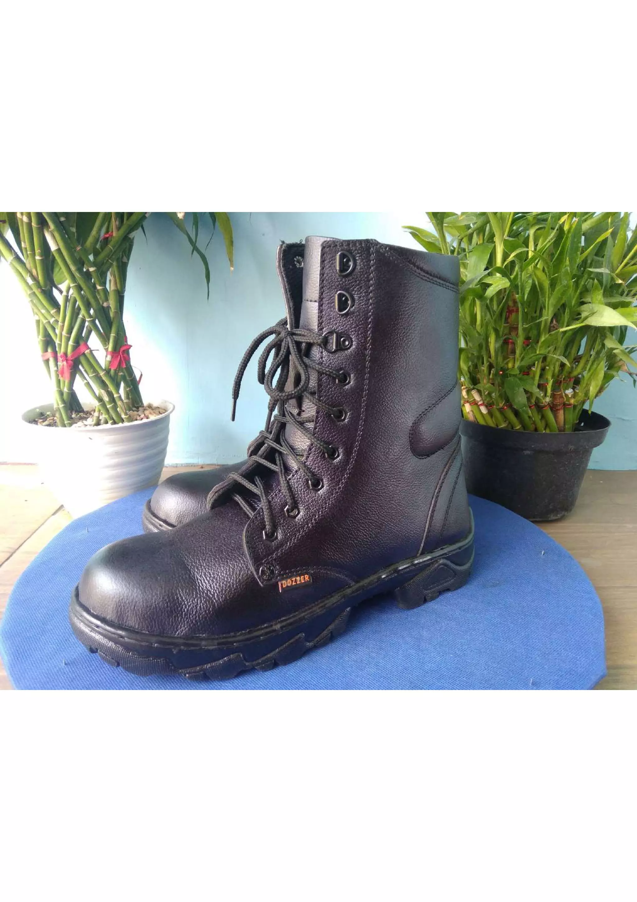 Fungsi sepatu boot safety | PDF