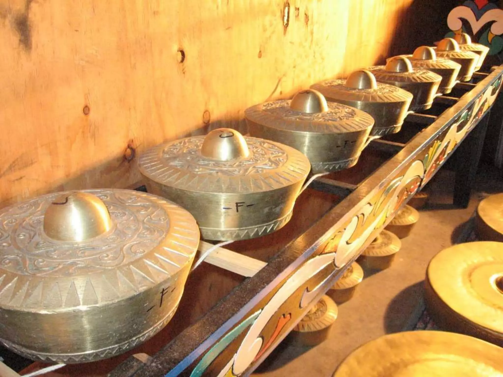 Gamelan instruments | PPTX