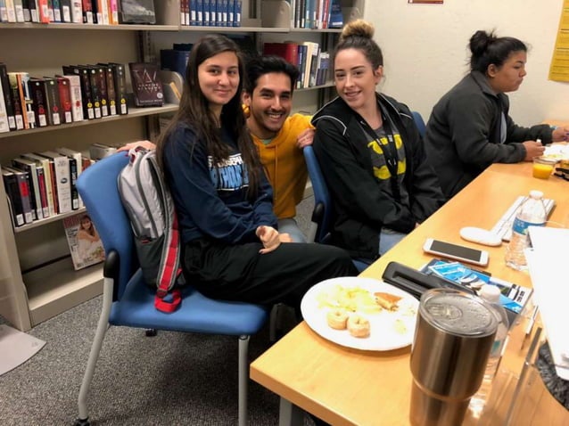 Get to Know Your Library January 2018 | PPTX