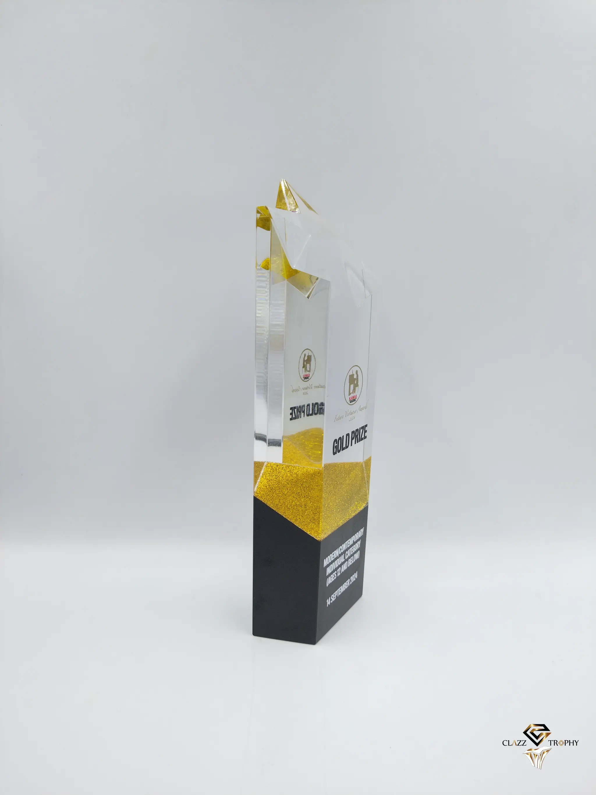 Golden Star Crystal Trophies at Clazz Trophy Malaysia | #1 Reliable ...