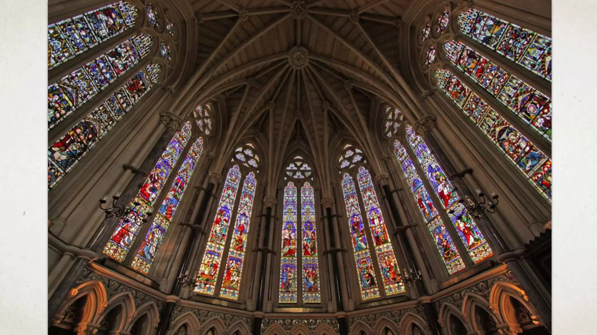 Introduction to Gothic Architecture | PPTX