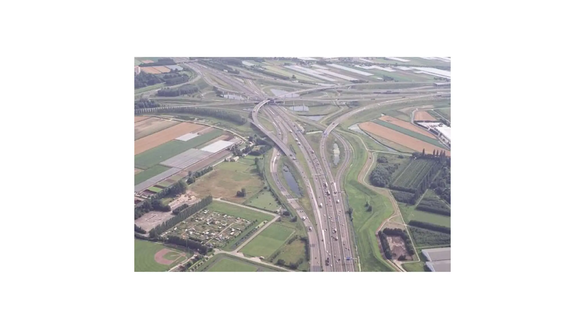 Grade separated intersections in transportation engineering | PPTX