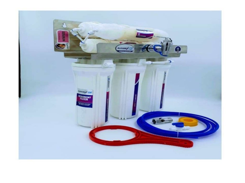 Gravity based water purifier