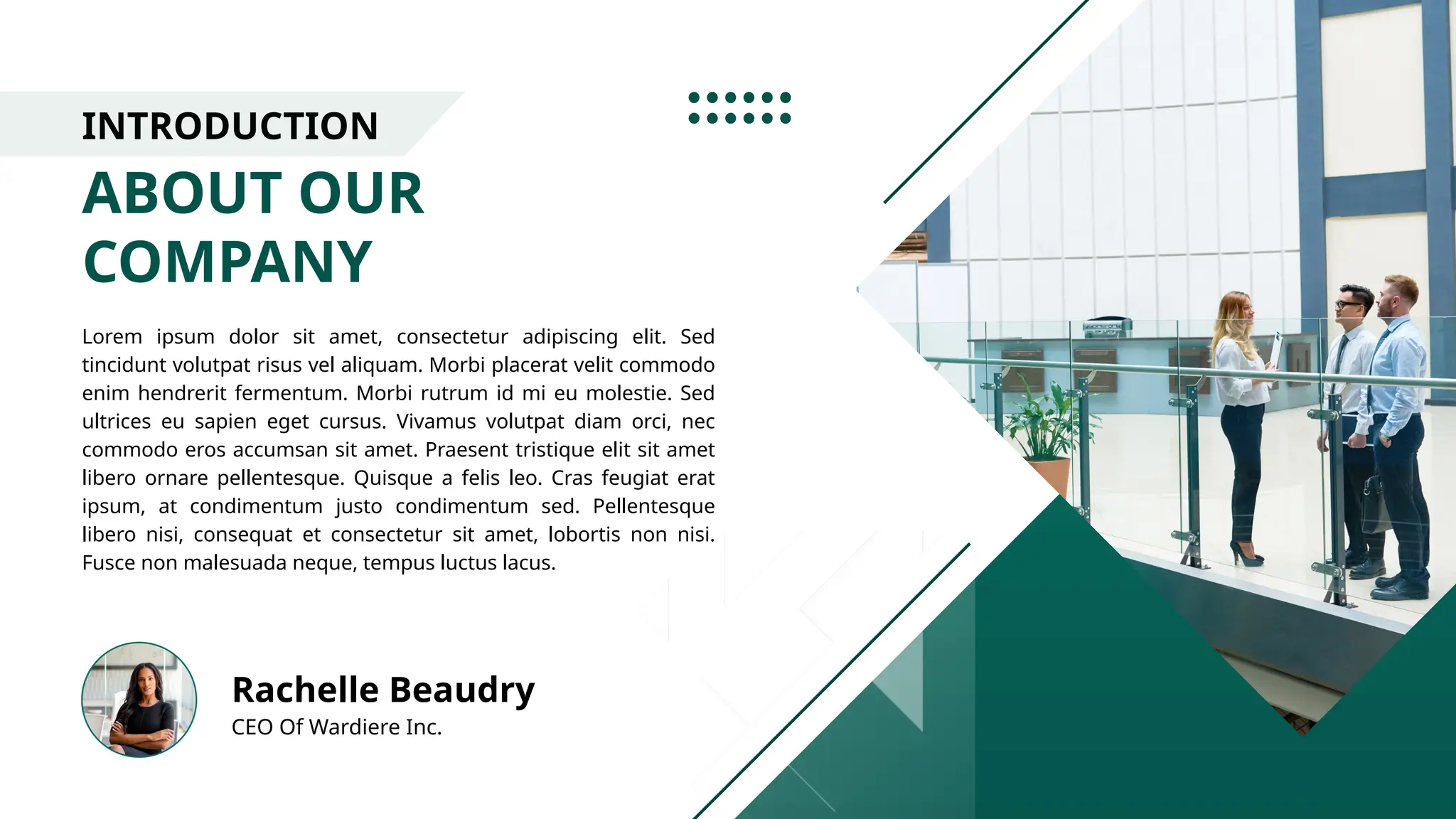 Green And White Modern Transformative Business Leadership Presentation ...