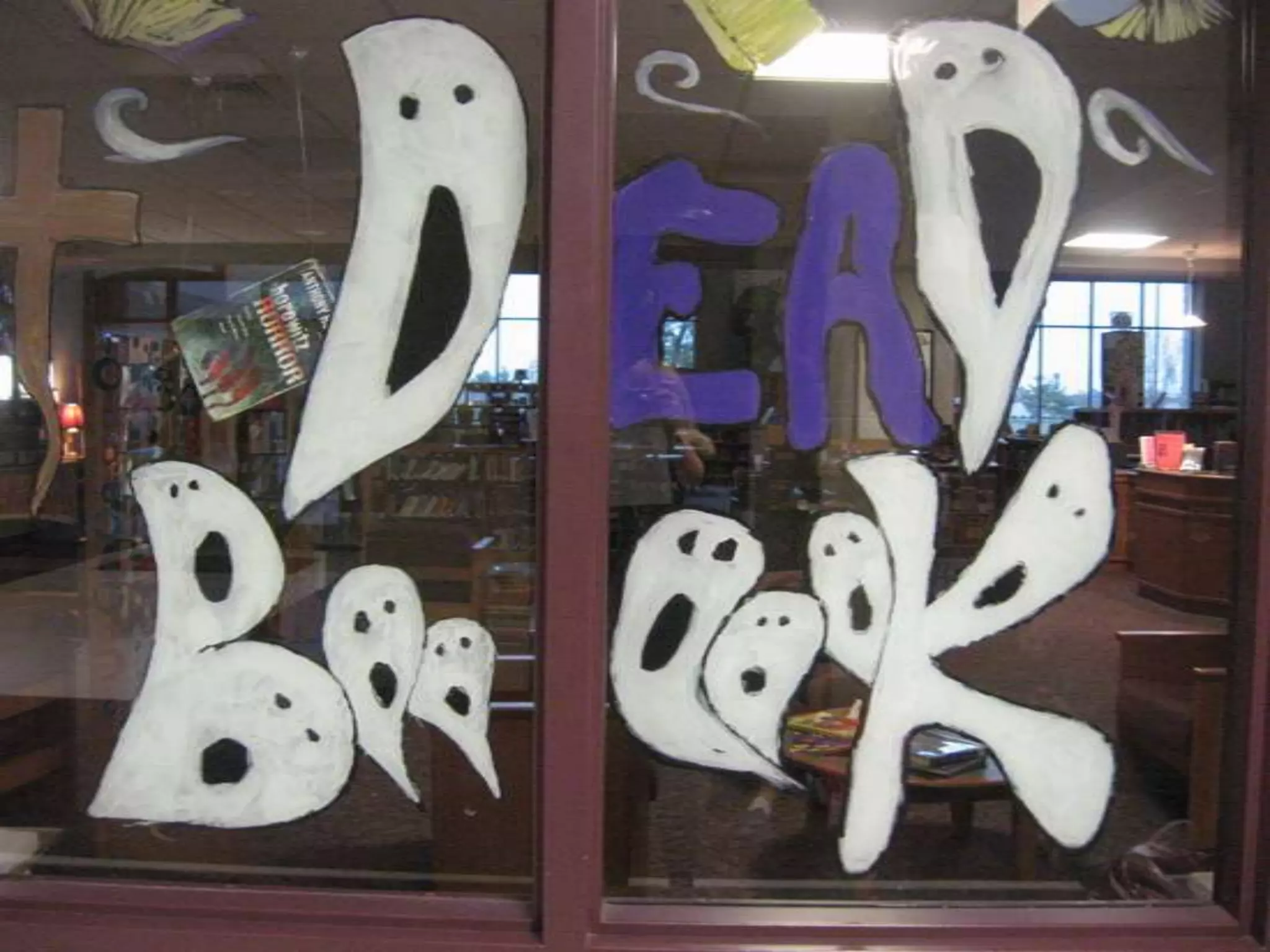 October BW Library Display | PPTX