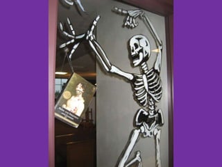 October BW Library Display | PPTX