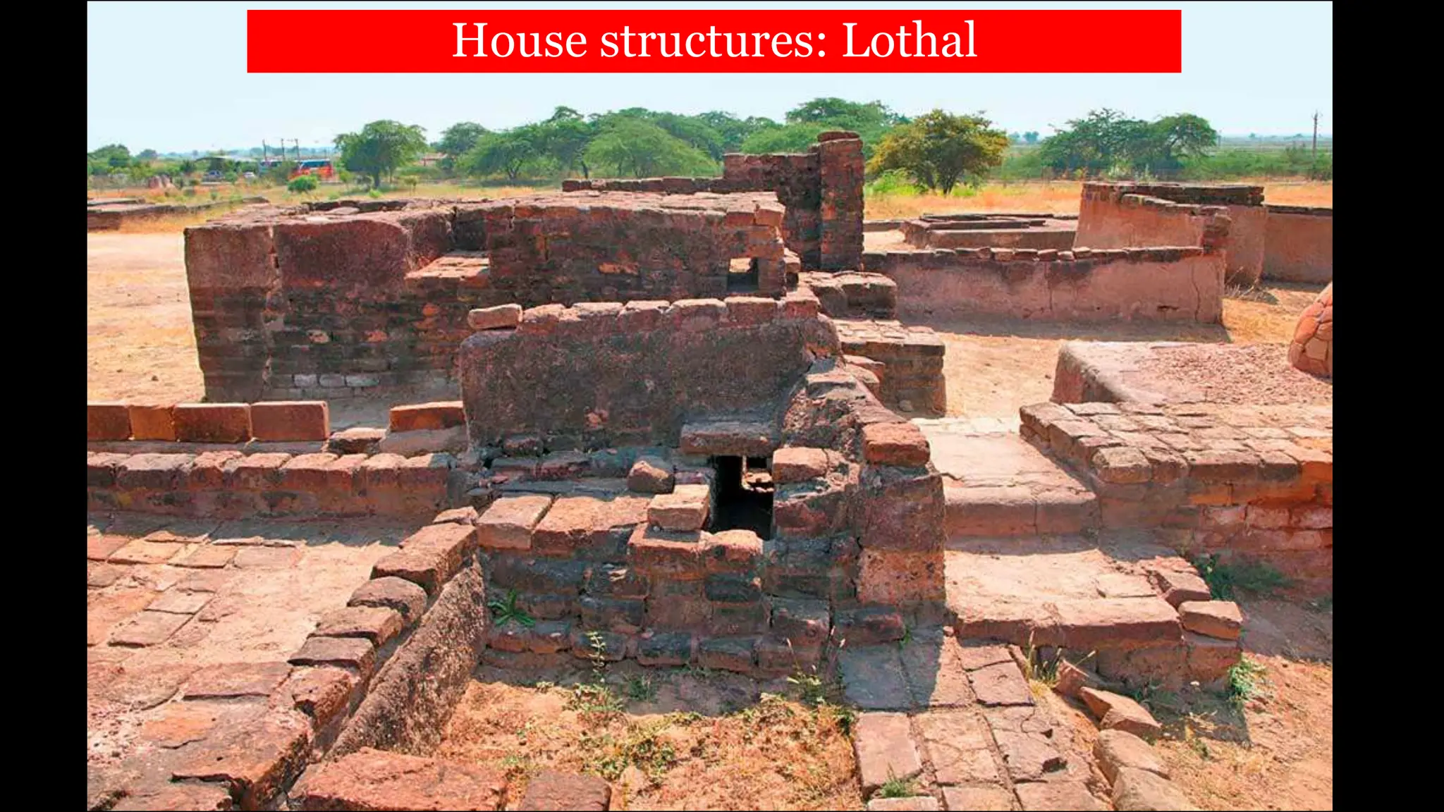 Harappan Architecture.pptx
