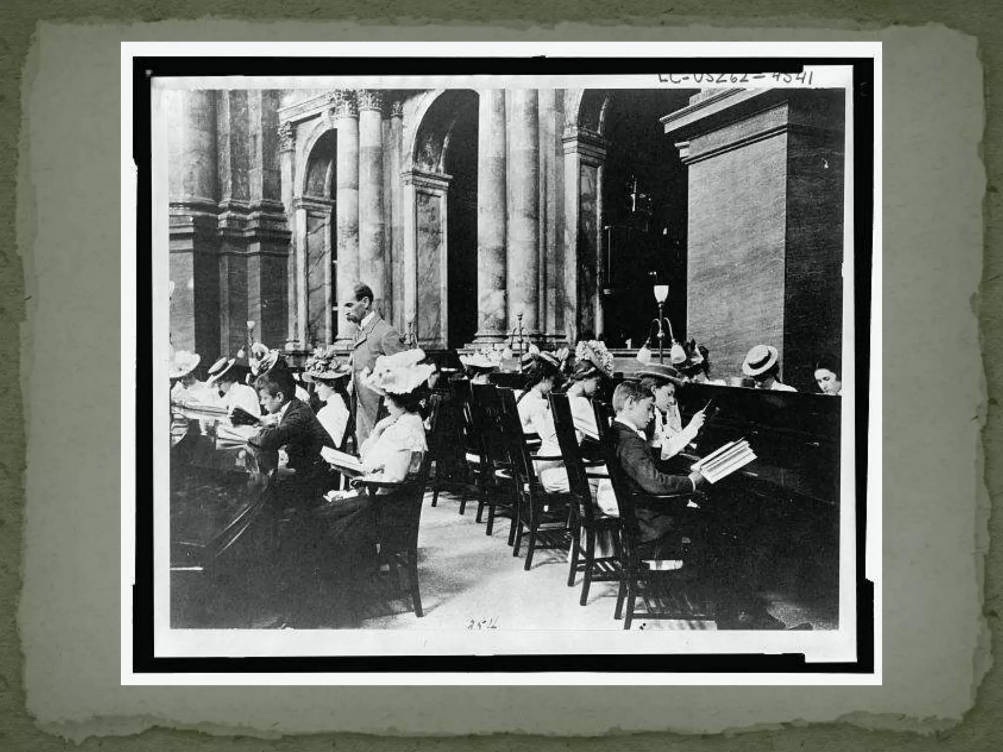History of libraries modern era | PPTX